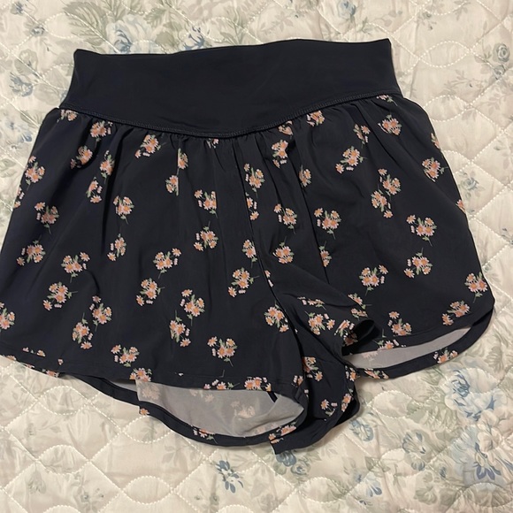 aerie | Shorts | Aerie Floral Shorts | Poshmark